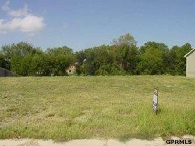 Property for sale in La Vista, NE for $58000