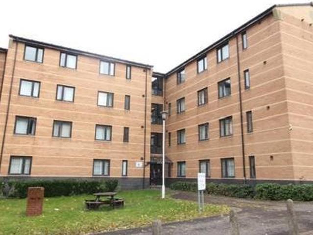 Property for sale in Laisteridge Lane Bradford BD5