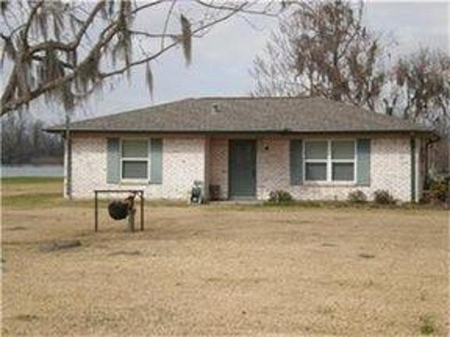 Property for sale in Livingston, TX for $179000