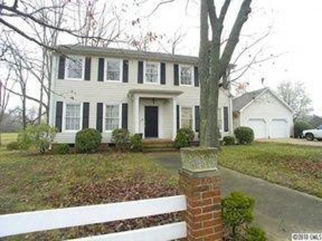 Property for sale in Matthews, NC for $529900