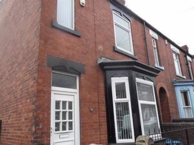 Property for sale in Rockcliffe Road Rawmarsh Rotherham South Yorkshire S62 6LX S62