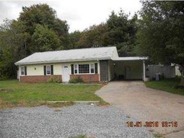 Property for sale in Rockland, MA for $169900
