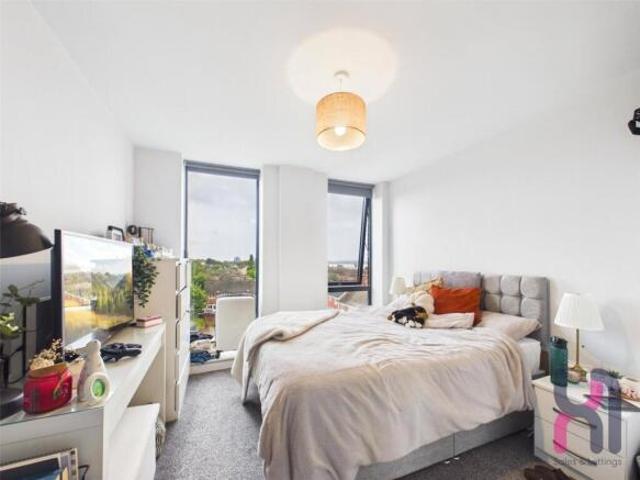Property for rent in 5 Neptune Place, Liverpool, L8