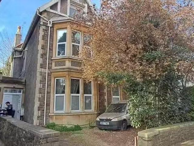 Property for rent in The Quadrant, Bristol, BS6