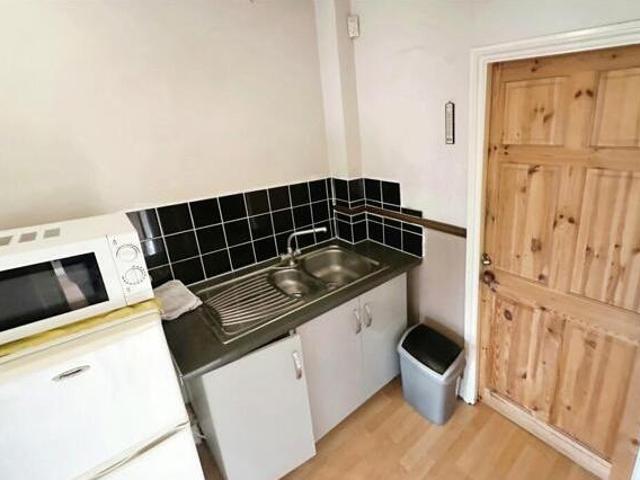 Property For Rent In London