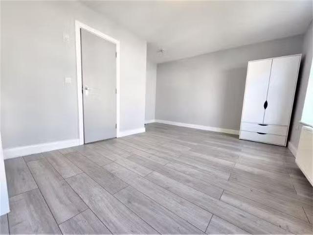 Property for rent in Lower Addiscombe Road, Croydon CR0