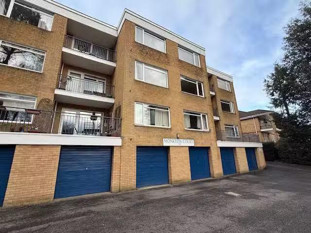 Property for rent in Monkton Court, 33 Branksome Wood Road, Bo.