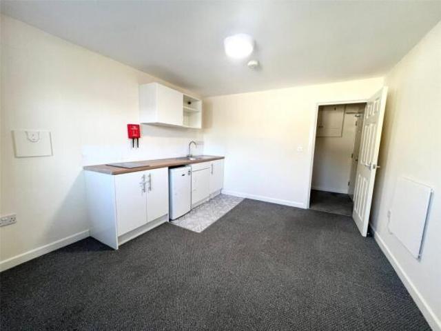 Property for rent in Portswood Road, Southampton, Hampshire, SO17