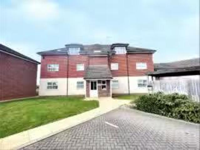 Property & Houses to Rent: Basset Court, 6 Honington Mews, Far.