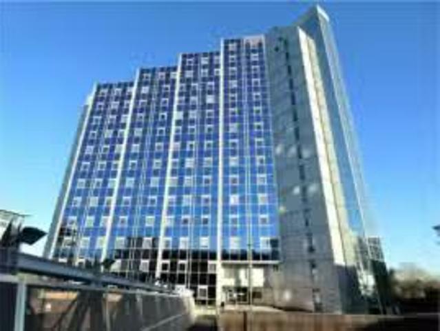 Property & Houses to Rent: Churchill Place, Churchill Way
