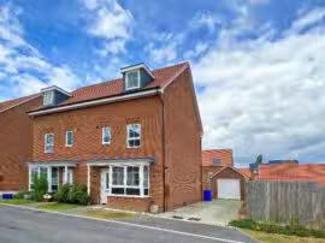Property & Houses to Rent: Dempsey Road, Wellesley