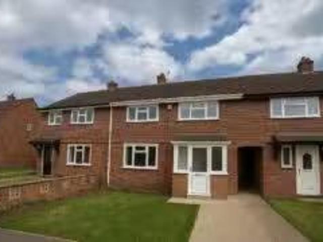 Property & Houses to Rent: Fir Tree Road, Guildford, Surrey
