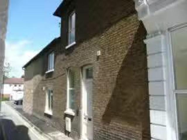 Property & Houses to Rent: Rosemary House, 51a Lynchford Road.