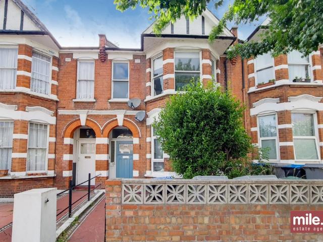 Property in Ridley Road, Willesden Junction, London, NW10 5UA