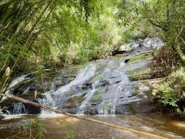 Propriedade com 20 mil metros e 3 cachoeiras