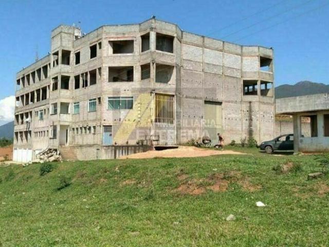 Propriedade comercial/residencial