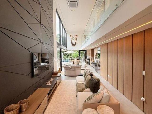 Propriedade minimalista com 5 suítes à venda, 409 m² por R$ 8.500.000,00