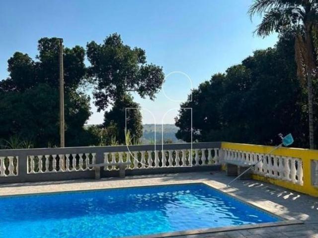 Propriedade Rural com piscina Marília