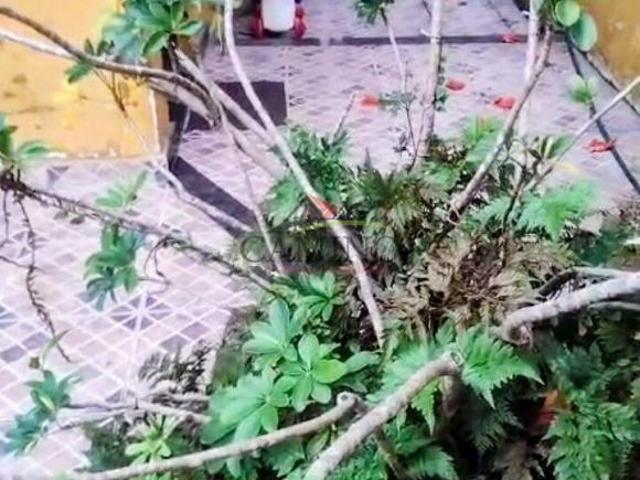 PROPRIETÁRIO ESTÁ SE DESFAZENDO! 2 DORMITÓRIOS com 2 suítes 800 M Praia da Enseada