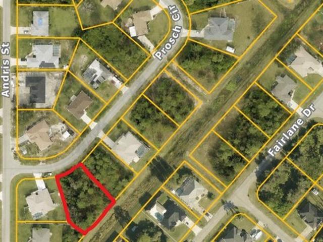 Prosch Cir, North Port, FL 34288