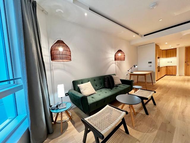 Prospect Way, London SW11, 1 bed flat to rent, £3,597 pcm | PrimeLocation