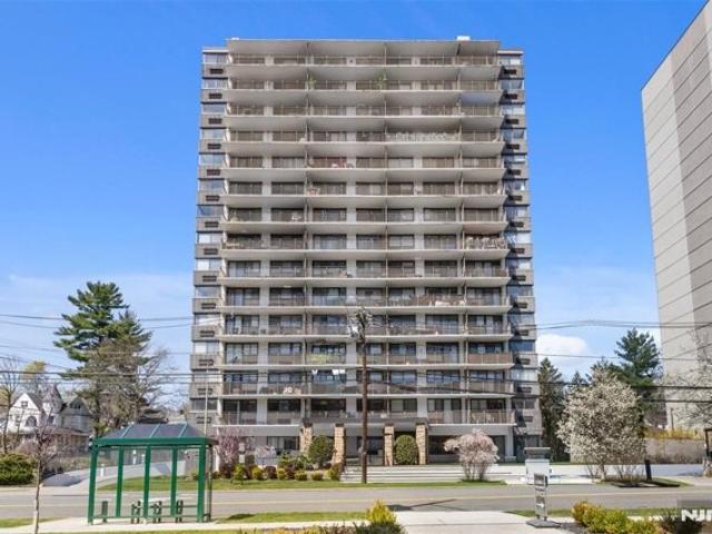Prospect Ave Apt B, Hackensack, Condo For Sale