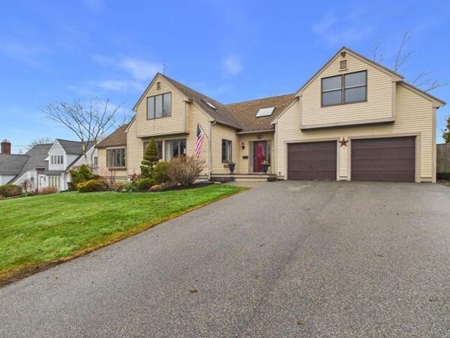 Prospect Ave, Hull, Home For Sale