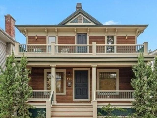 Prospect Ave Ne, Grand Rapids, Home For Sale