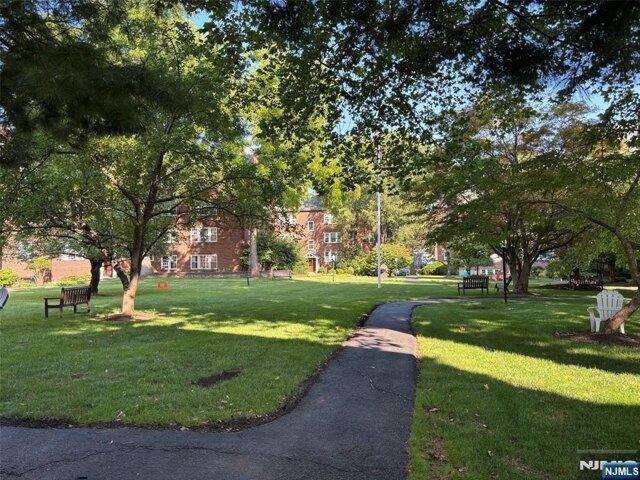 Prospect Ave Unit, Cranford, Condo For Sale