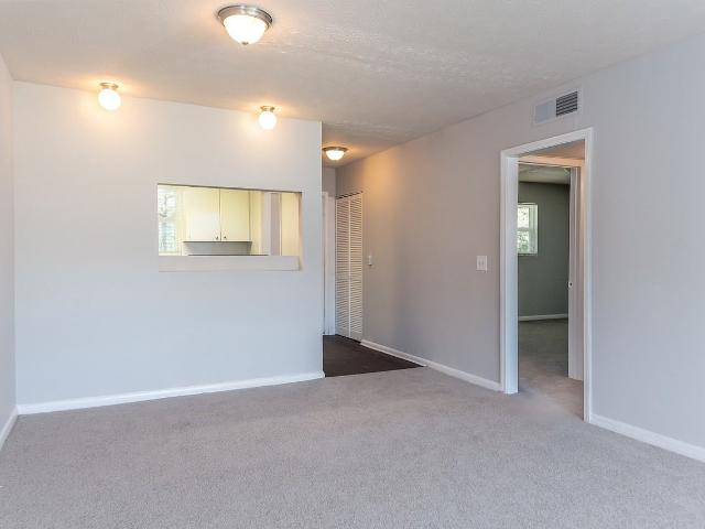 Prospect Heights 1 Bedroom Apartment for Rent at 4060 Barnes Rd, Jacksonville, FL 32207 Englewood