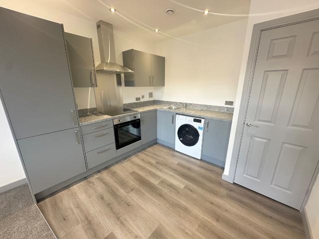 Prospect Hill, Redditch B97, 1 bed flat to rent, £825 pcm | PrimeLocation