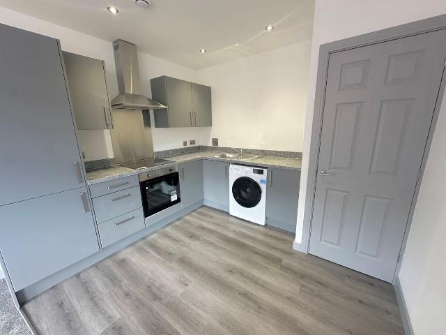 Prospect Hill, Redditch B97, 1 bed flat to rent, £825 pcm | PrimeLocation