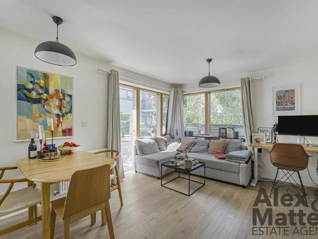 Prospect House, Bermondsey, SE16 2 bed flat to rent £2,600 pcm £600 pw