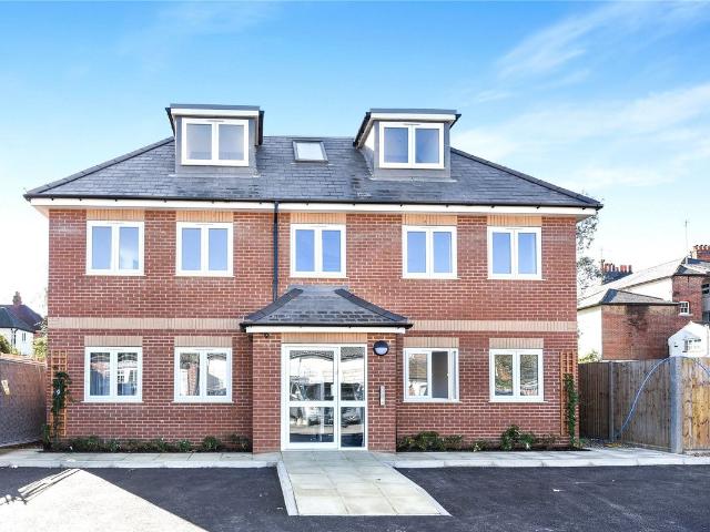 Prospect Mews, Reading, Berkshire RG1, 2 bed flat to rent, £1,350 pcm | PrimeLocation