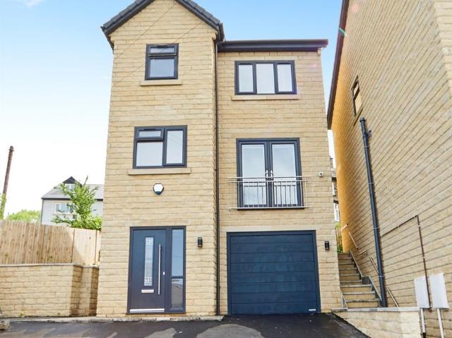 Prospect Mount, Shipley BD18, 3 bed detached house to rent, £1,400 pcm | PrimeLocation
