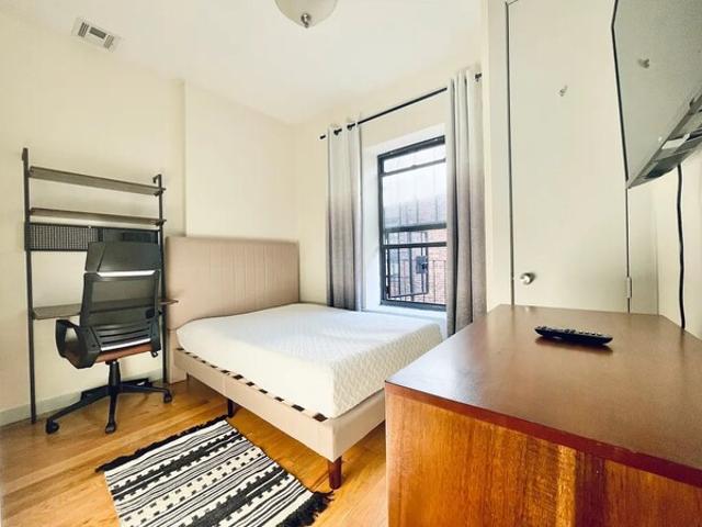 Prospect Park HDTV room w/ rooftop + Laundry #229