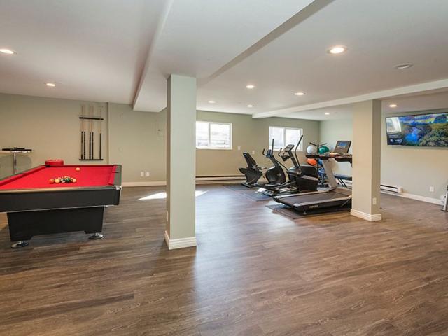 Prospect Park 1 Bedroom Apartment for Rent at 825 S Union Blvd, Colorado Springs, CO 80910 Memorial Park