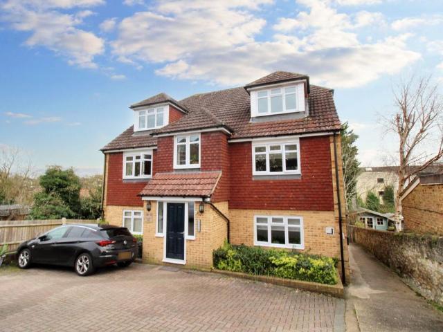 Prospect Place, Maidstone ME16 1 bed apartment to rent £1,000 pcm £231 pw