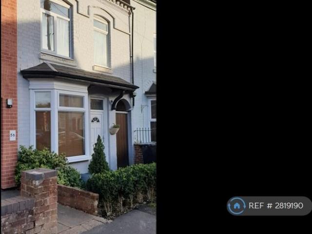 Prospect Road North, Redditch, B98 3 bed terraced house to rent £1,225 pcm £283 pw