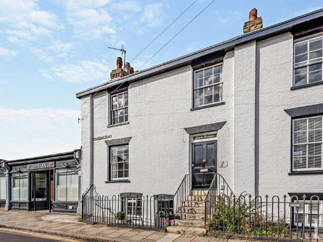 Prospect Row, Cambridge 3 bed townhouse to rent £2,750 pcm £635 pw