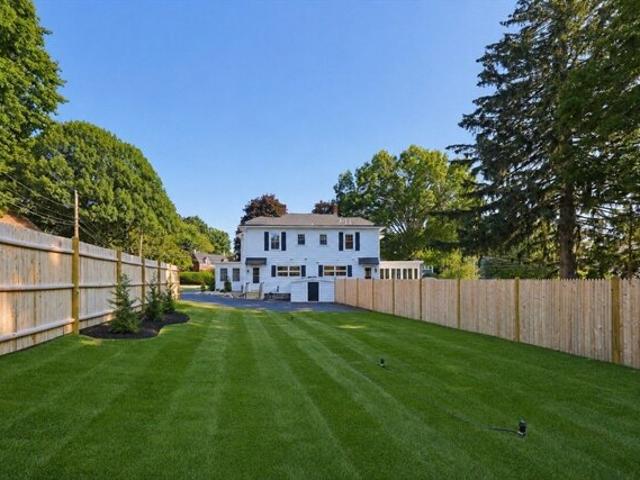 Prospect St Unit,wakefield, Condo For Sale