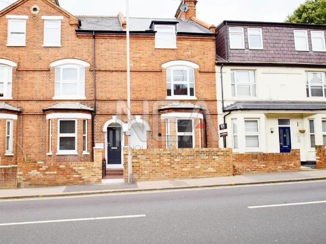 Prospect Street, Caversham, Reading RG4, 1 bed flat to rent, £1,250 pcm | PrimeLocation