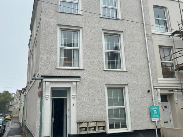 Prospect Street, Flat 1, Plymouth PL4, 2 bed flat to rent, £784 pcm | PrimeLocation