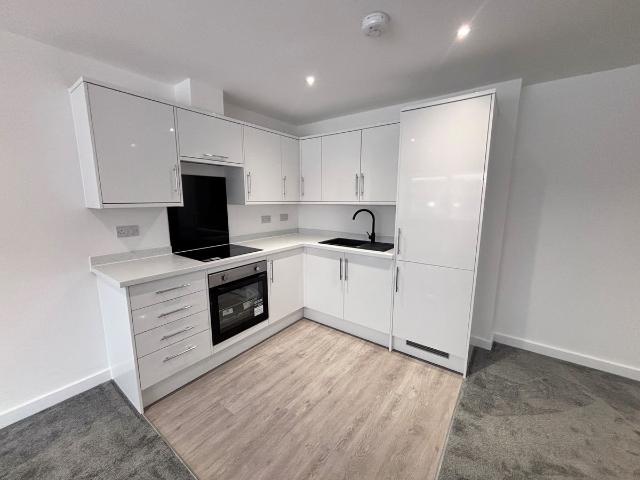 Prospect Street, Hull HU2, 2 bed flat to rent, £900 pcm | PrimeLocation