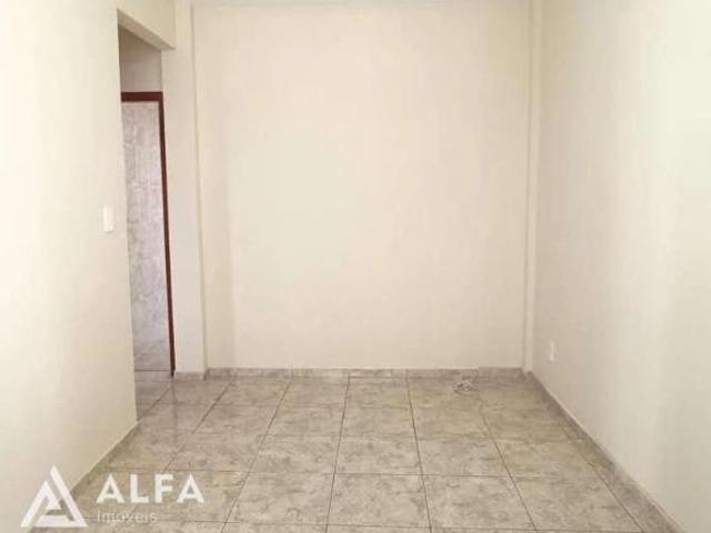 Praticidade e Conforto: Apartamento com Suíte e Garagem Coberta no bairro Santa Cecília