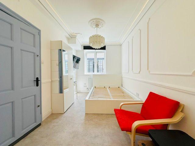 Pratt Mews, Camden Town NW1, Studio to rent, £1,600 pcm | PrimeLocation