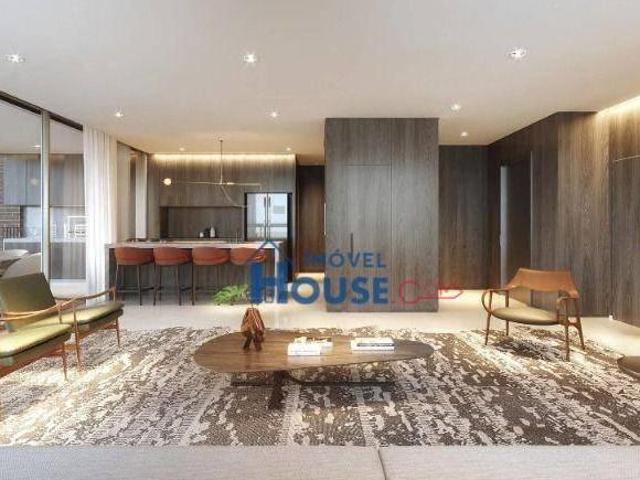 Praça Lindenberg Clodomiro | Apartamento Garden com 3 Quartos sendo 3 Suítes à Venda no Itaim Bibi