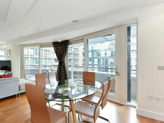 Praed Street, London, W2 1JL, United Kingdom | 3 bed apartment for rent #138852343 | Rentberry