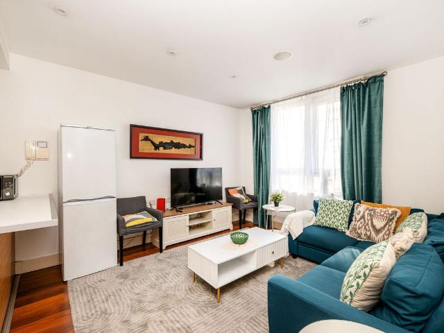 Praed Street, London W2, 2 bed flat to rent, £3,500 pcm | PrimeLocation