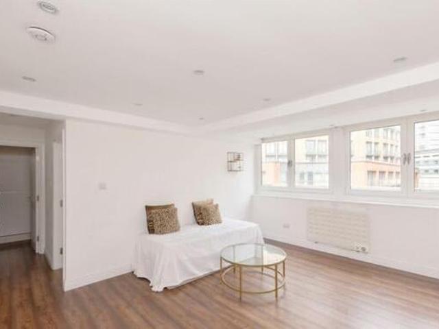 Praed Street, London, 2 Bedroom Flat
